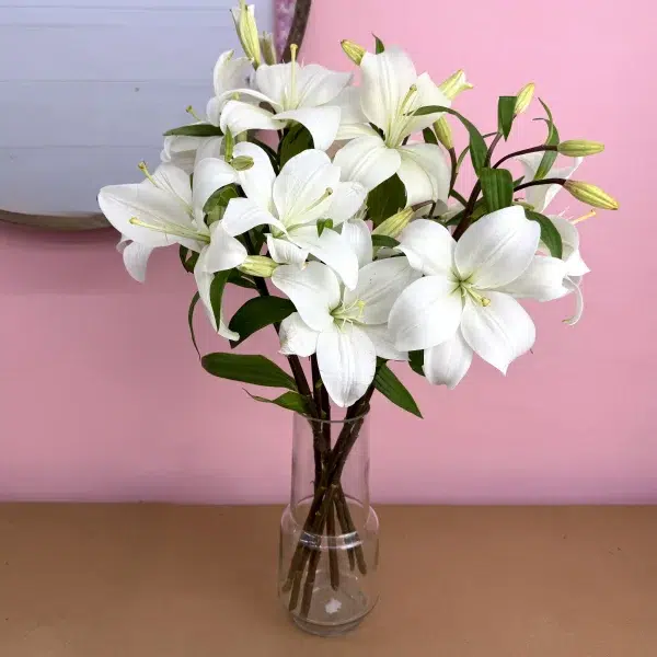 FLOAR משלוחי פרחים מהיום להיום בקלות דרך האתר🌷